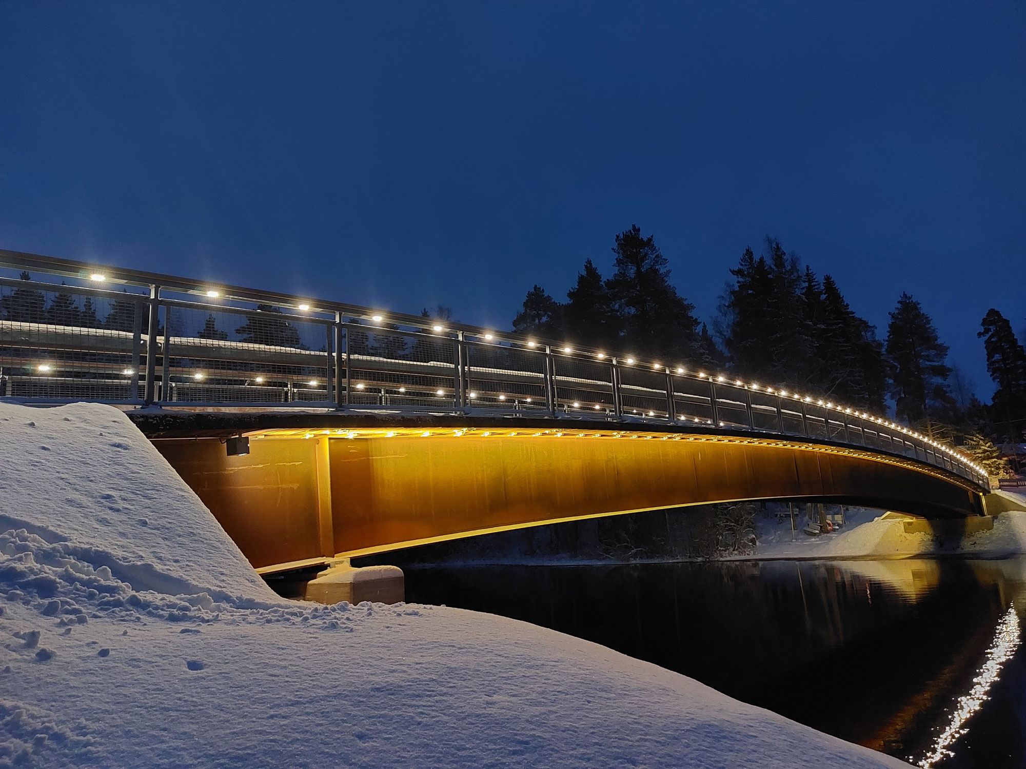 Käyräjoen kevyen liikenteen silta on avattu ulkoilijoille - Kouvolan ...